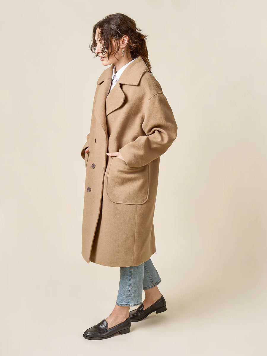 Closet Core - Phoebe Coat Sewing Pattern – Lamazi Fabrics